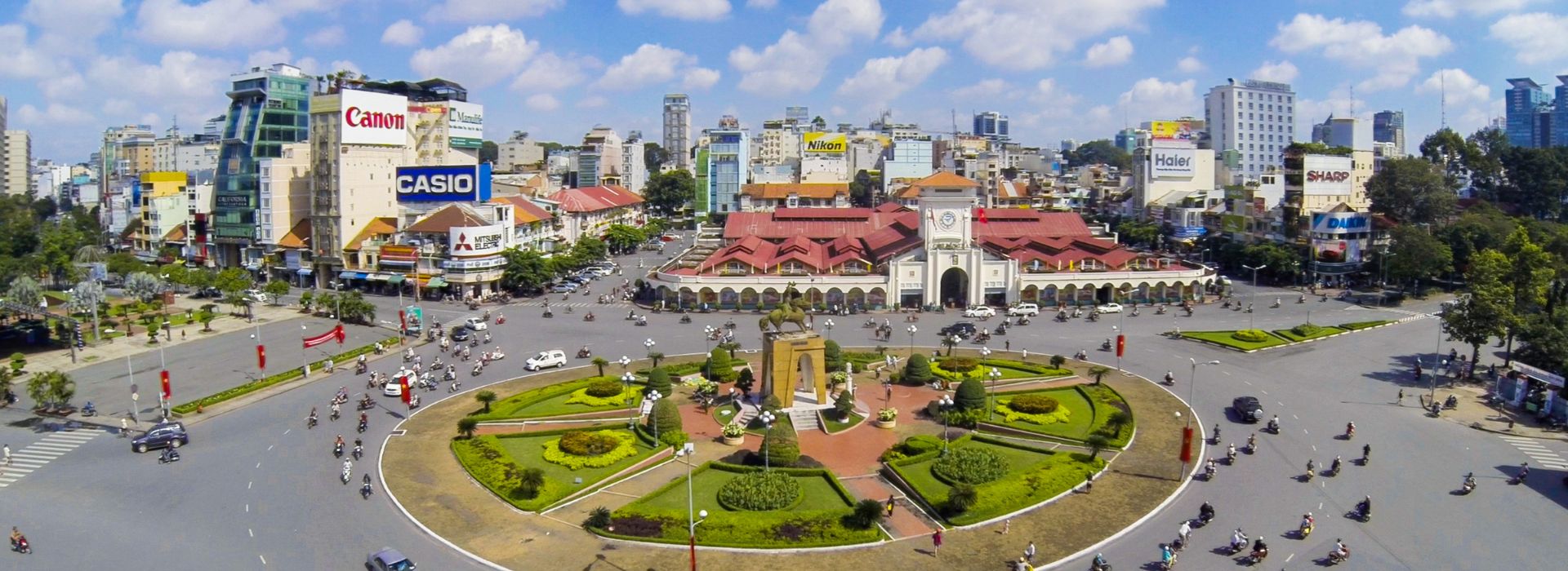 Saigon Destination Guide | Smiling Albino