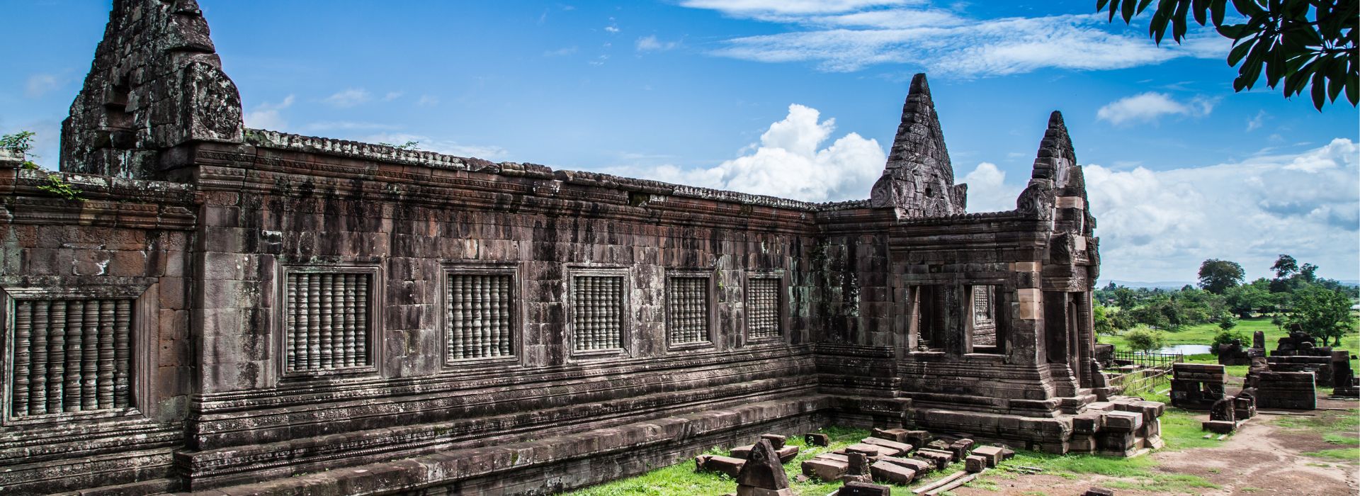 Pakse Destination Guide | Smiling Albino